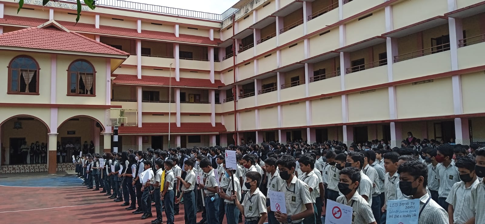 Holy Cross Vidya Sadan Senior Secondary School, Thellakom, Kottayam
